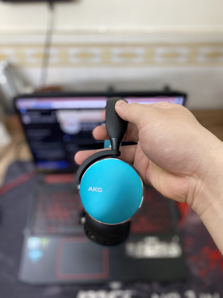 Tai nghe AKG Y500 - Tai nghe chinh hãng